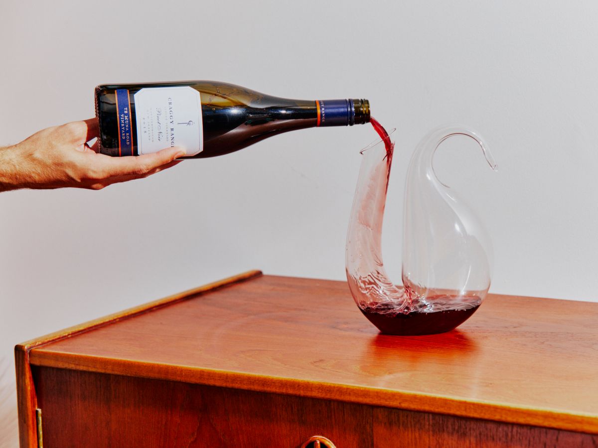 How to Decant Wine: A Guide by Wine Expert (Decanting Tips) - Dan's ...
