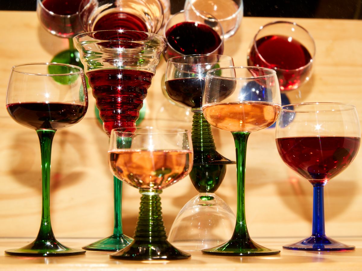 Wine 101: How To Make Red Wine and Rose Wine? (Step-by-Step Process ...