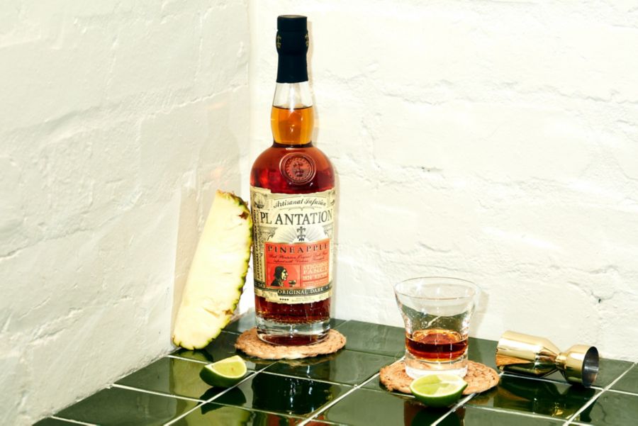 5 Best Rums for Winter Cocktails (Best Brands + Classic Rum Drinks ...