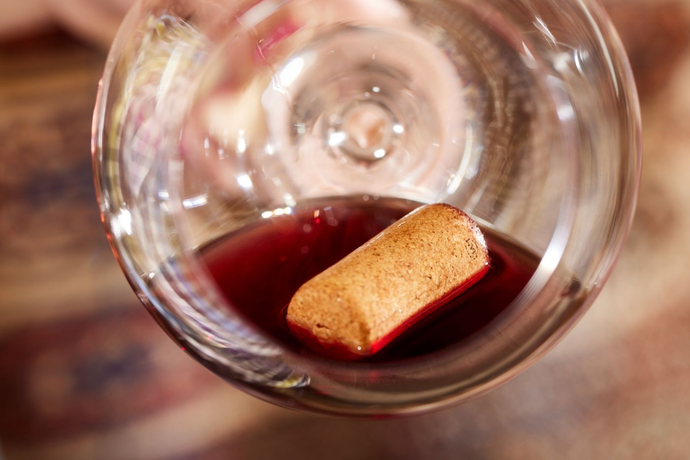 Discover the 6 Most Common Wine Faults (With Tips & Tricks to Know Them ...