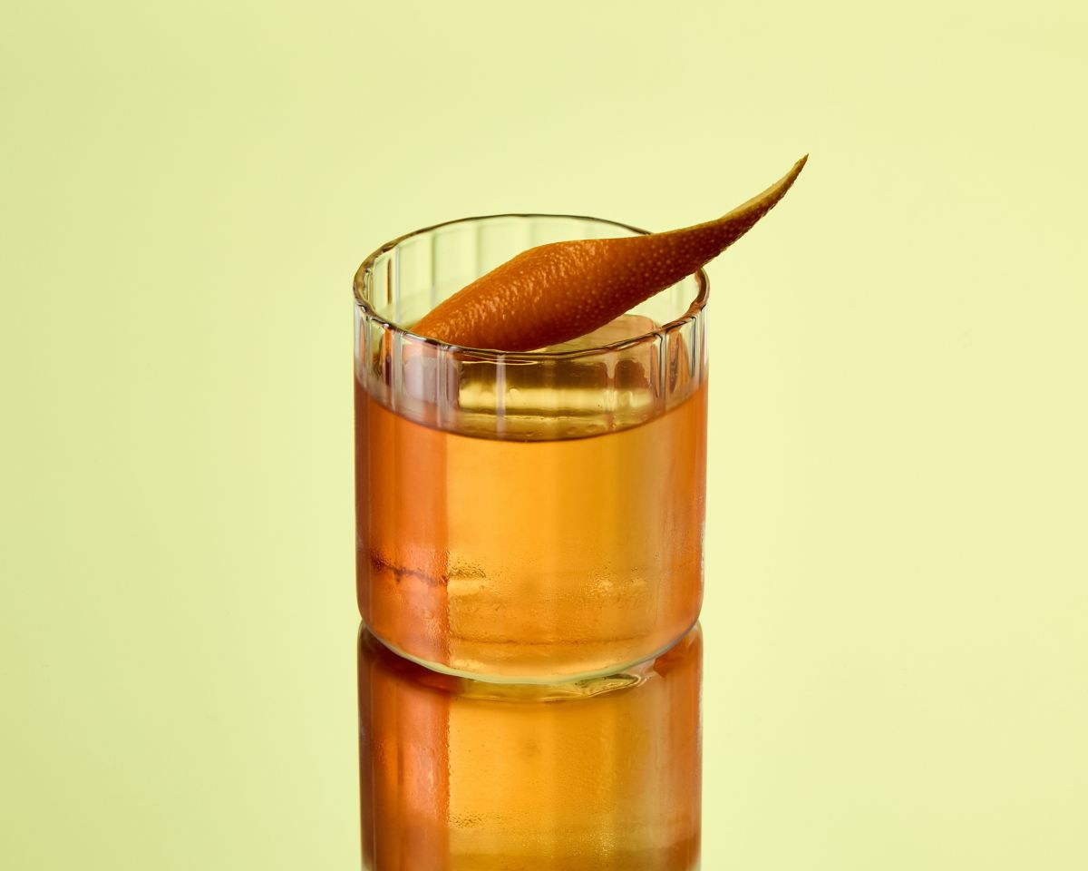 How to Make Oaxaca Old Fashioned Cocktail at Home (Easy Recipe + Top Tips) - Dan's Daily | Dan ...