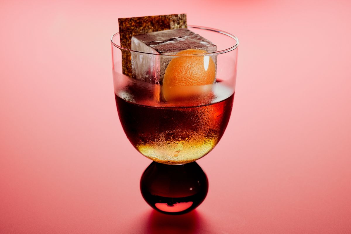 Easy Umami Old Fashioned Cocktail Recipe (With Ingredients + Top Tips ...