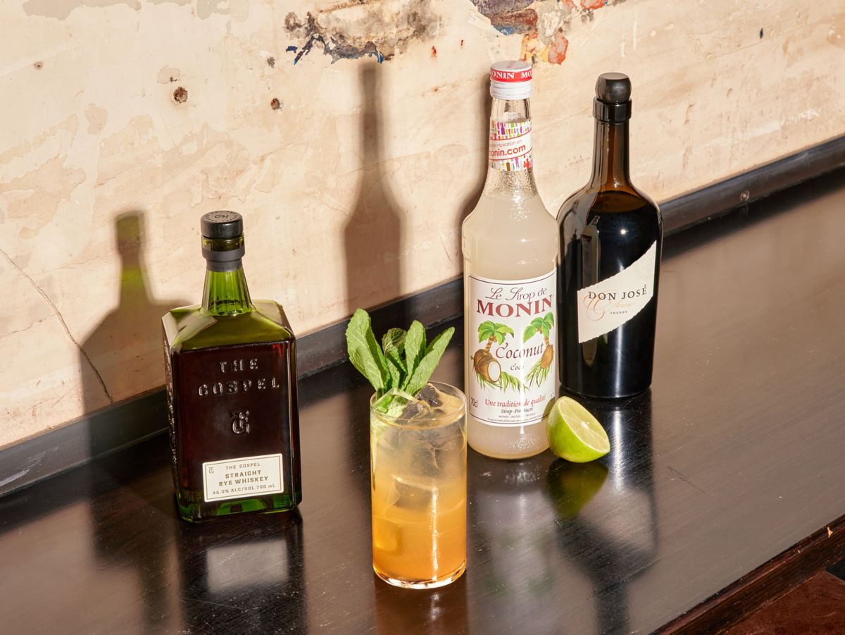 Easy Rickey Goes to Hollywood Cocktail Recipe by Emma Cookson (Simple ...