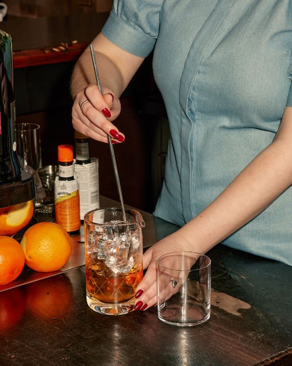 The Best Old Fashioned Cocktail (Easy Recipe with Ingredients & Tips ...