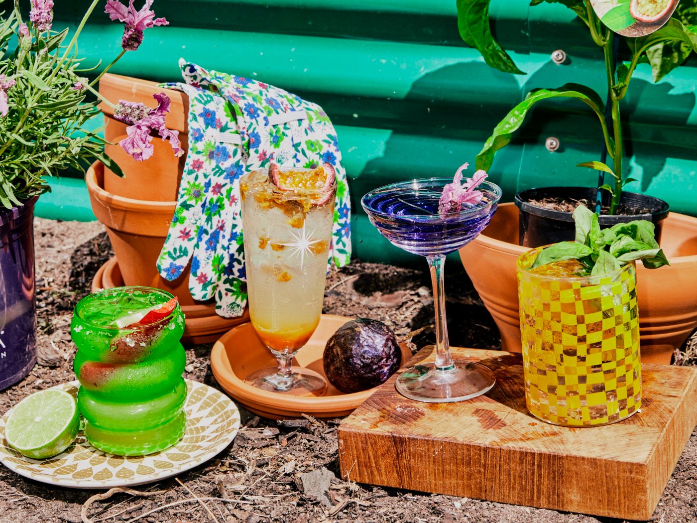 How to use ingredients from your garden in your cocktails - Dan's Daily ...