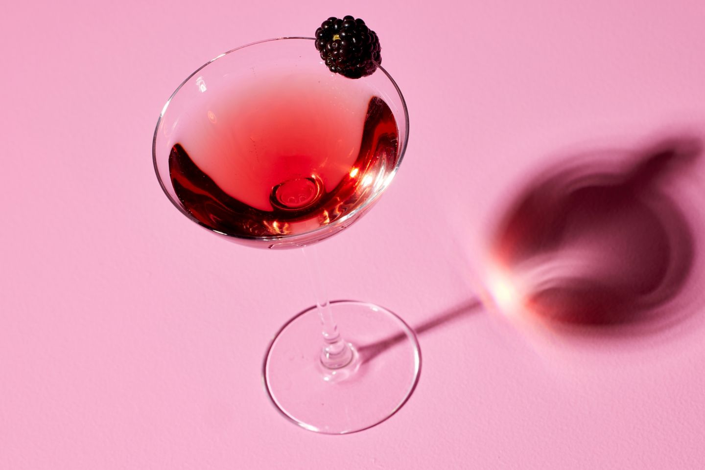 Best Division Bell Cocktail Recipe (with Simple Ingredients + Top Tips ...