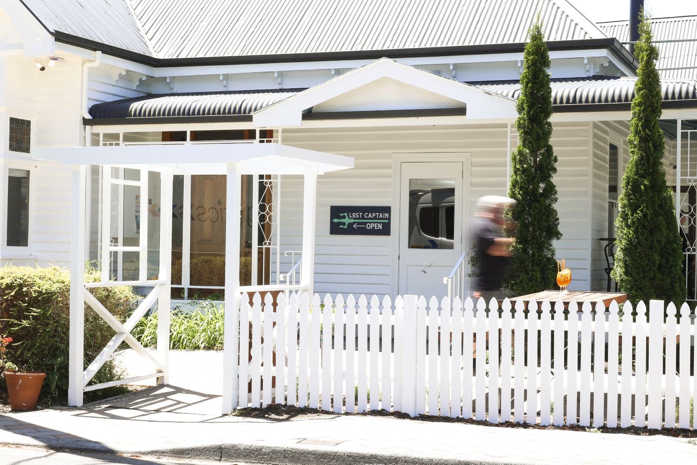 Lost Captain: A Lively Taphouse & Restaurant in Huonville, TAS (What ...