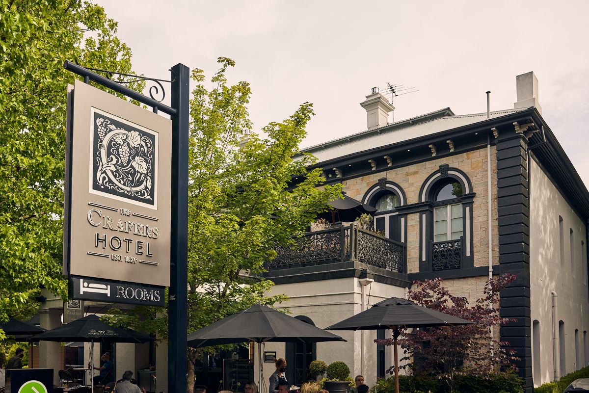 Crafers Hotel: A Great Pub with Best Collection of Wines in Adelaide ...