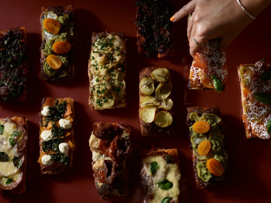 Hinchcliff House: A Multi-Level Bar & Restaurant in Sydney (Regular's ...